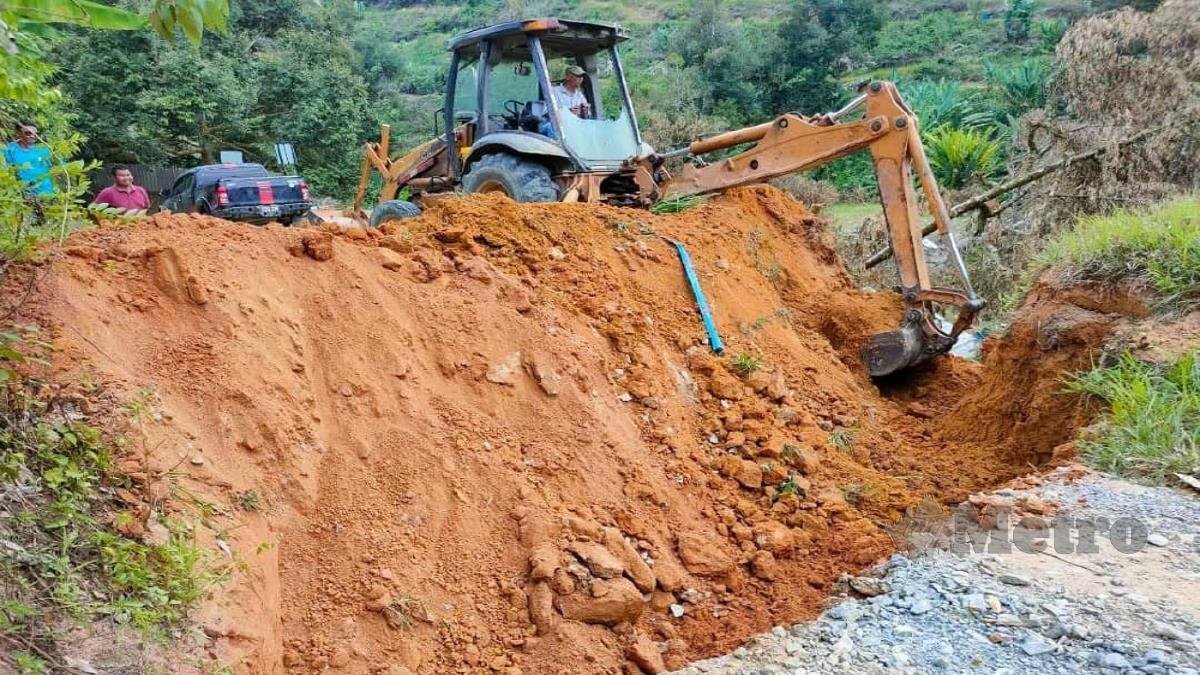 Bina parit elak Hutan Simpan Kekal Batu Talam diceroboh semula – Manisfm