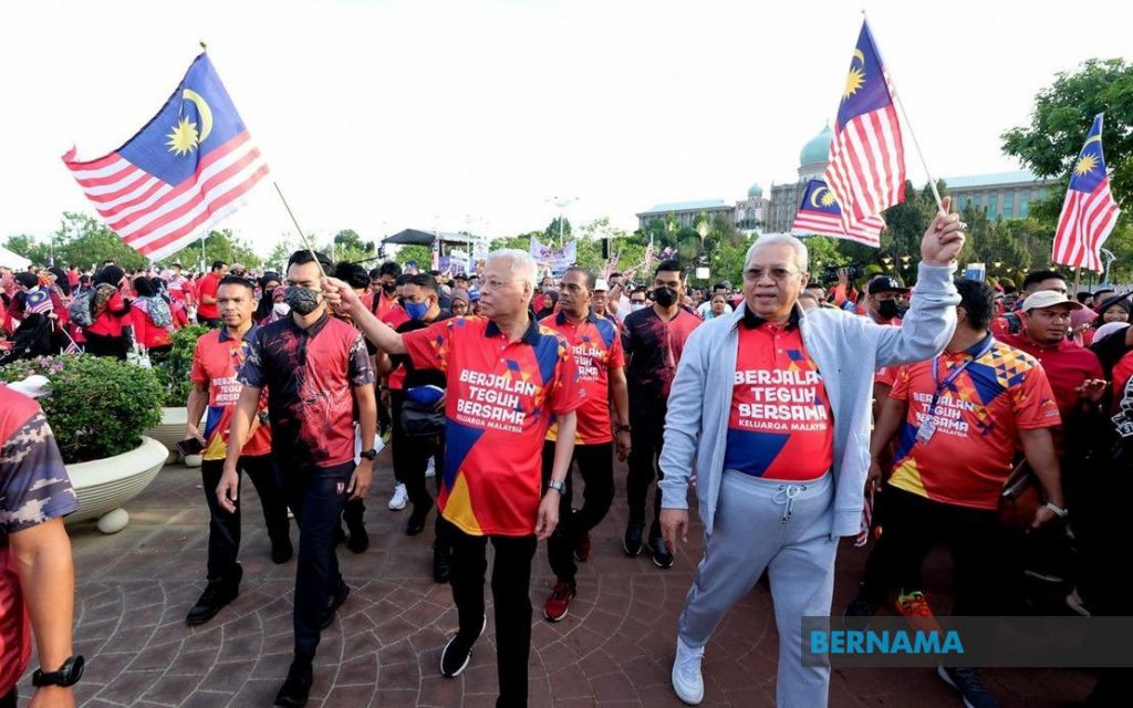 Mihrab Dalam Seni Reka Masjid – Manisfm