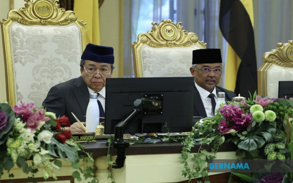 Agong Berangkat Hadir Hari Kedua Mesyuarat Majlis Raja-Raja Ke-261 ...