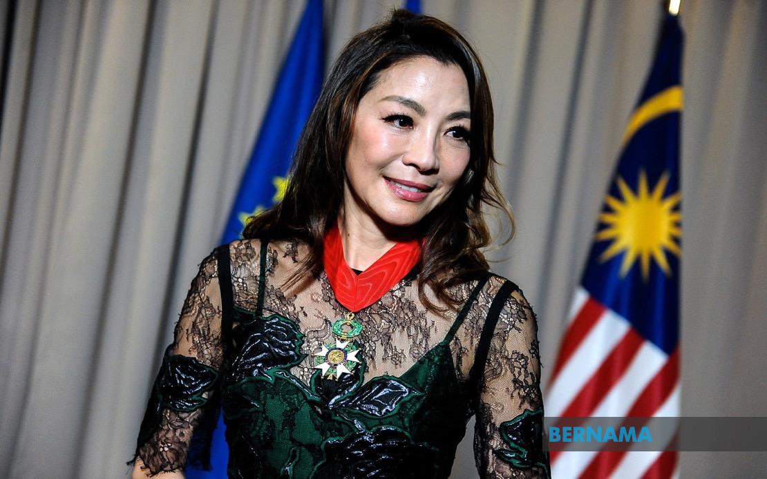 Michelle Yeoh Terus Membanggakan Malaysia, Jadi Pelakon Asia Pertama ...