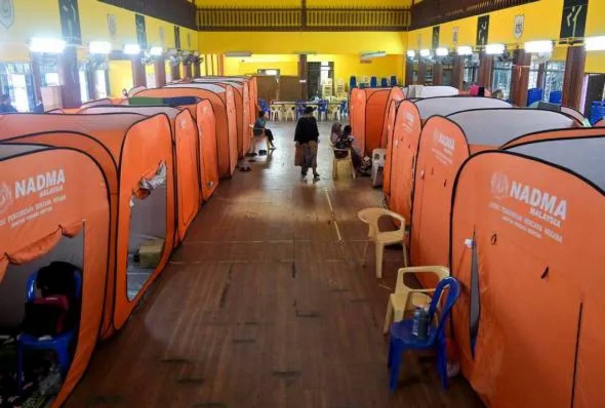 Manisfm – Gaya Pantai Timur